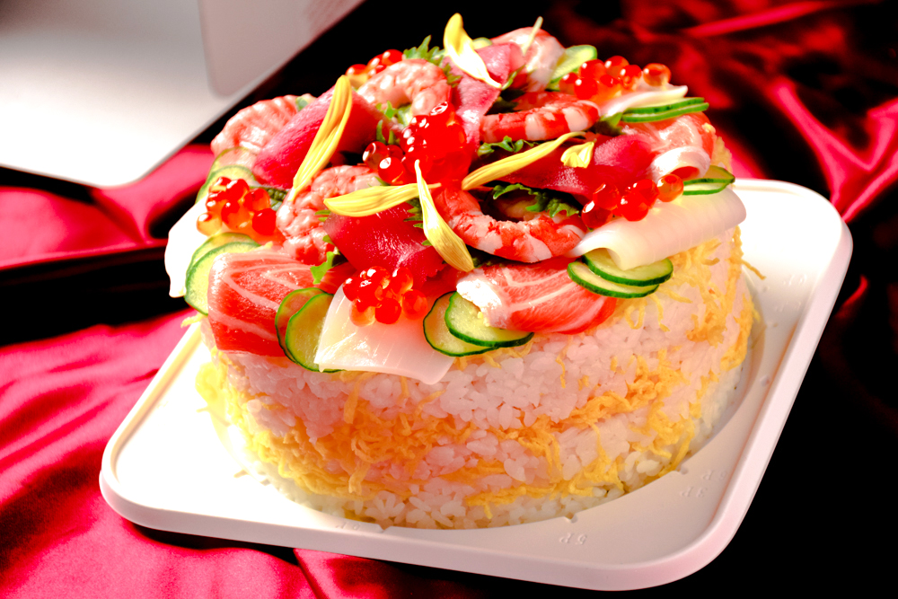 №520 OSUSIケーキ | 滋賀県、甲賀市で仕出し・割烹・出前・会席のことなら「うを宗」におまかせ下さい！